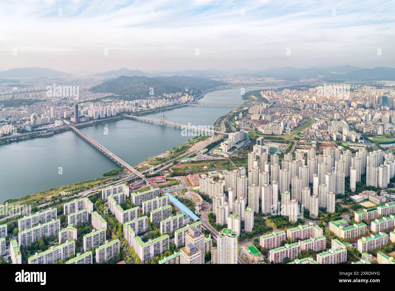 Beautiful top view of bridges over the Han River, Seoul Stock Photo - Alamy