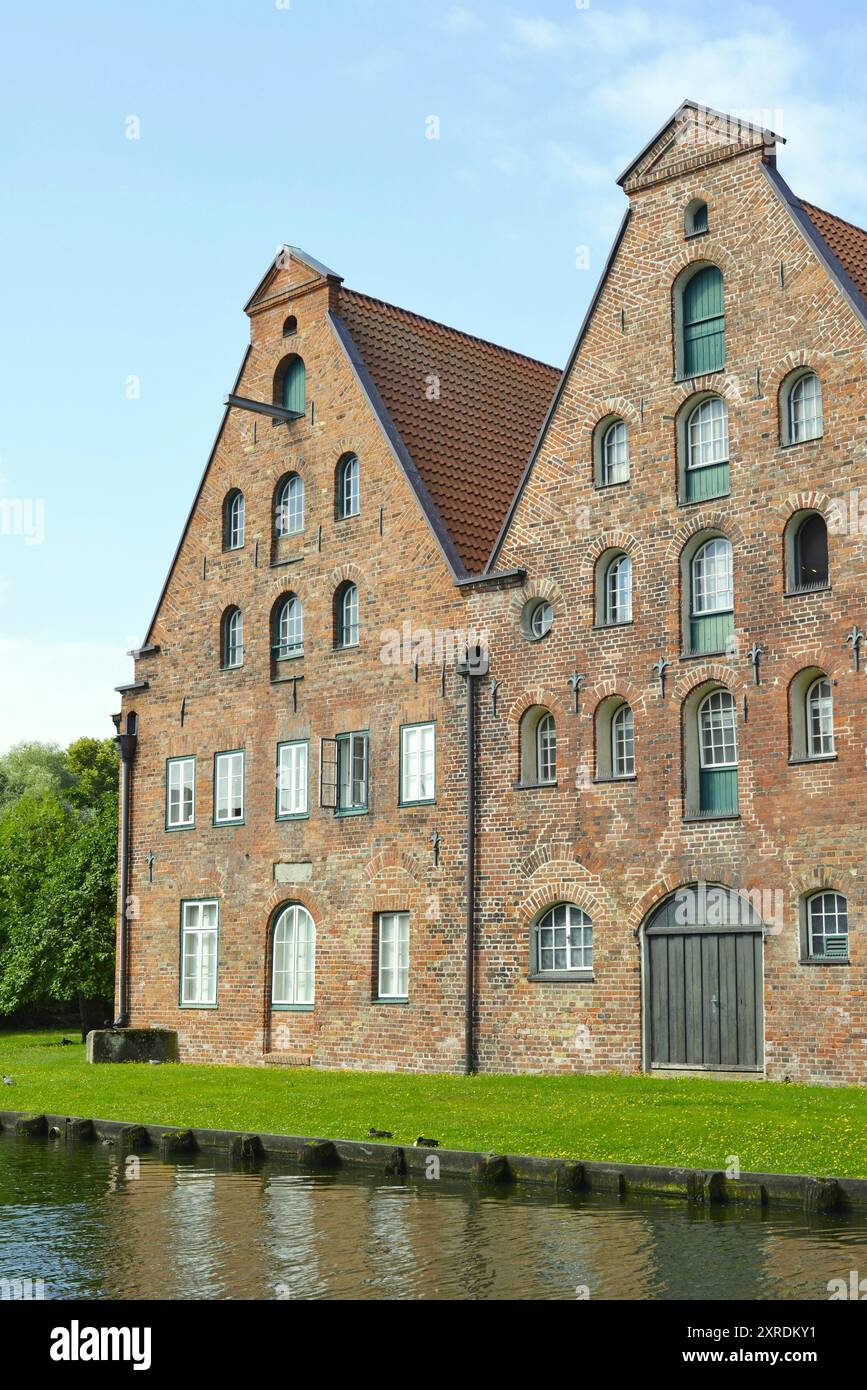 Old salt warehouses next to the canal in the city of Lübeck, Germany ...