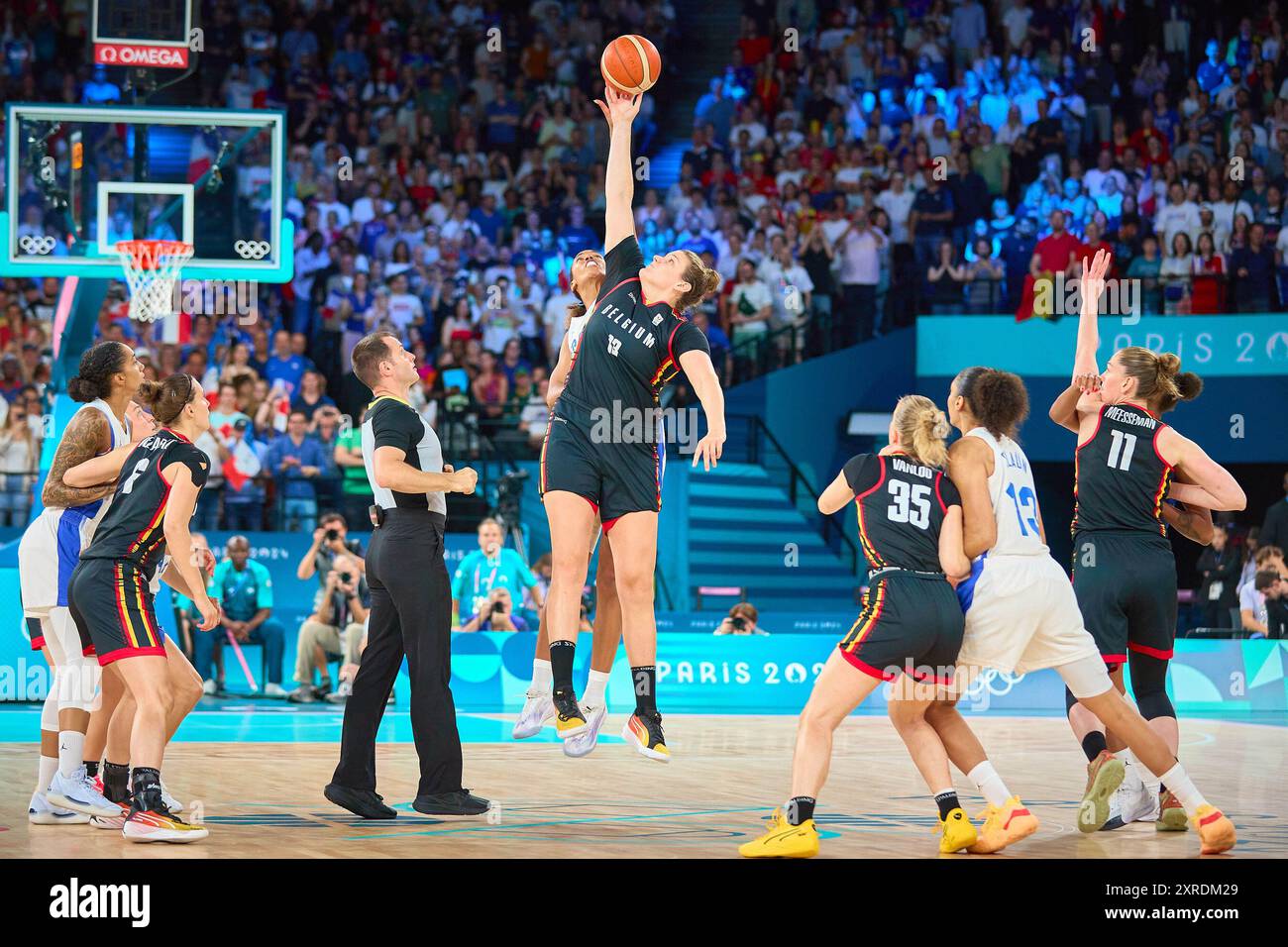 Kyara Linskens of Belgium, Basketball, Women's Semifinal between France ...
