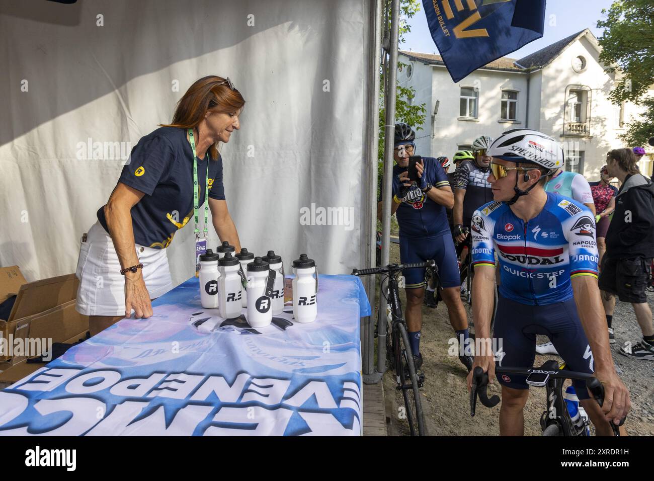 Lennik, Belgium. 10th Aug, 2024. Remco's mother Agna Van Eeckhout and ...