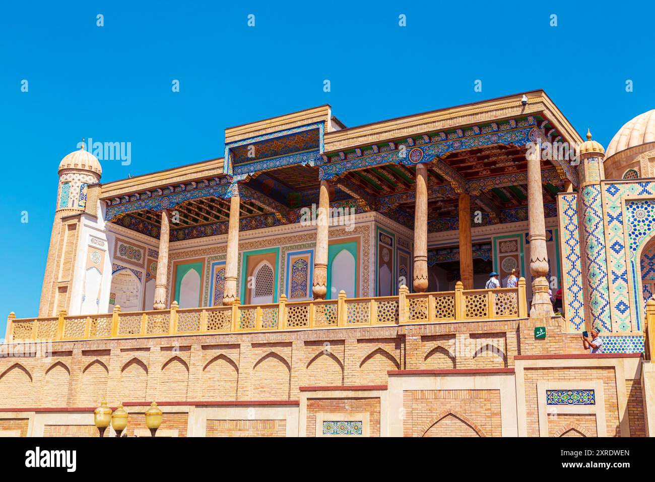 Mausoleum of President Islam Karimov in the Khazret Khizr Mosque ...