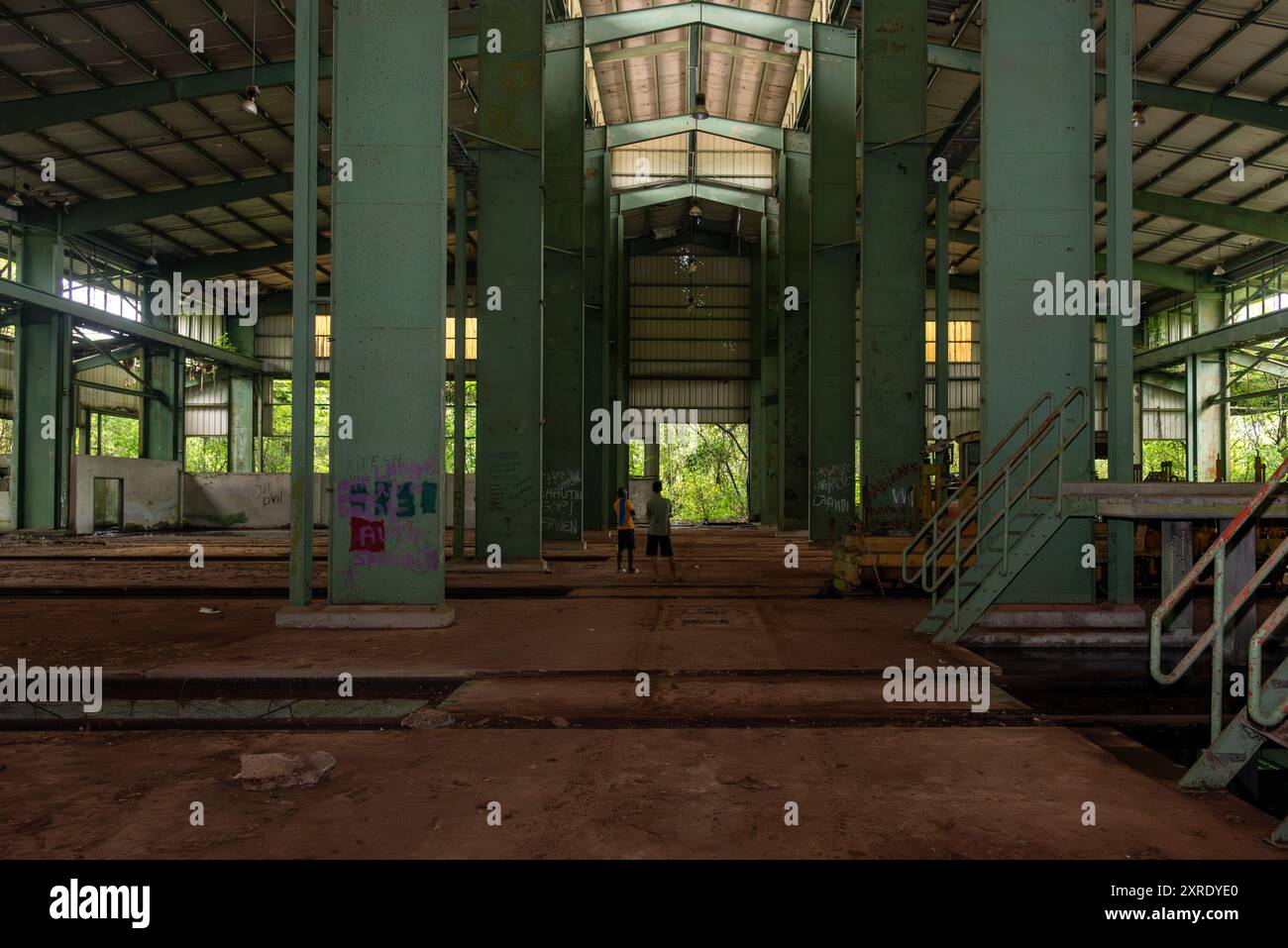 Bauxite mining hi-res stock photography and images - Alamy