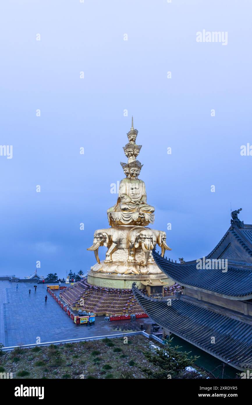 The Golden Summit at Mount Emei, Sichuan China with exquisite giant ...