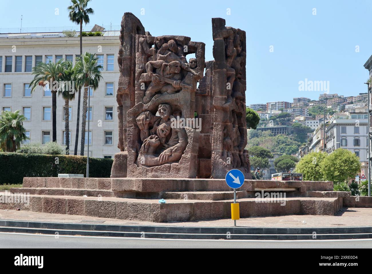 Monumento allo scugnizzo hi-res stock photography and images - Alamy
