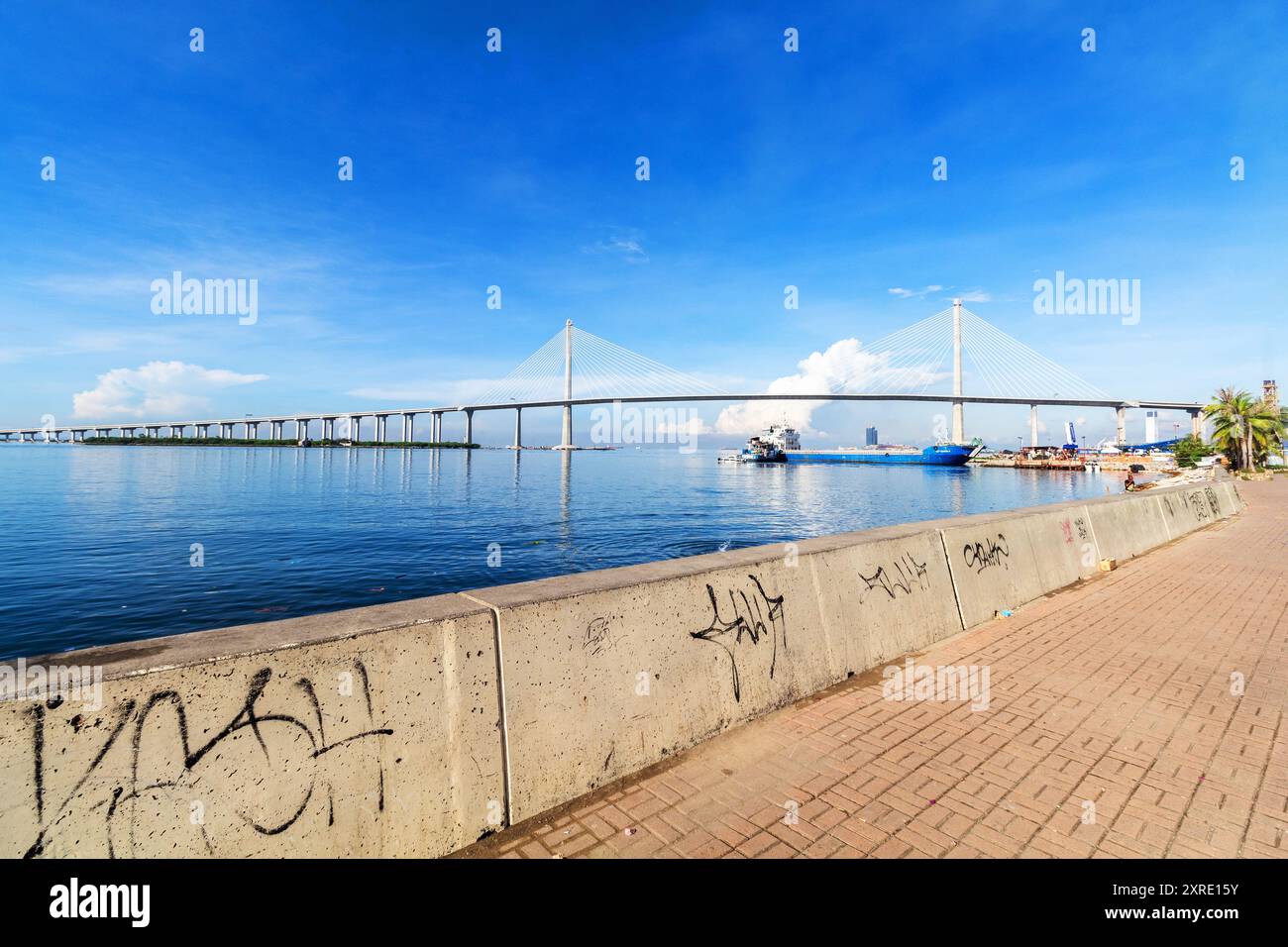 The Cebu-Cordova Link Expressway, the longest bridge in the Philippines ...
