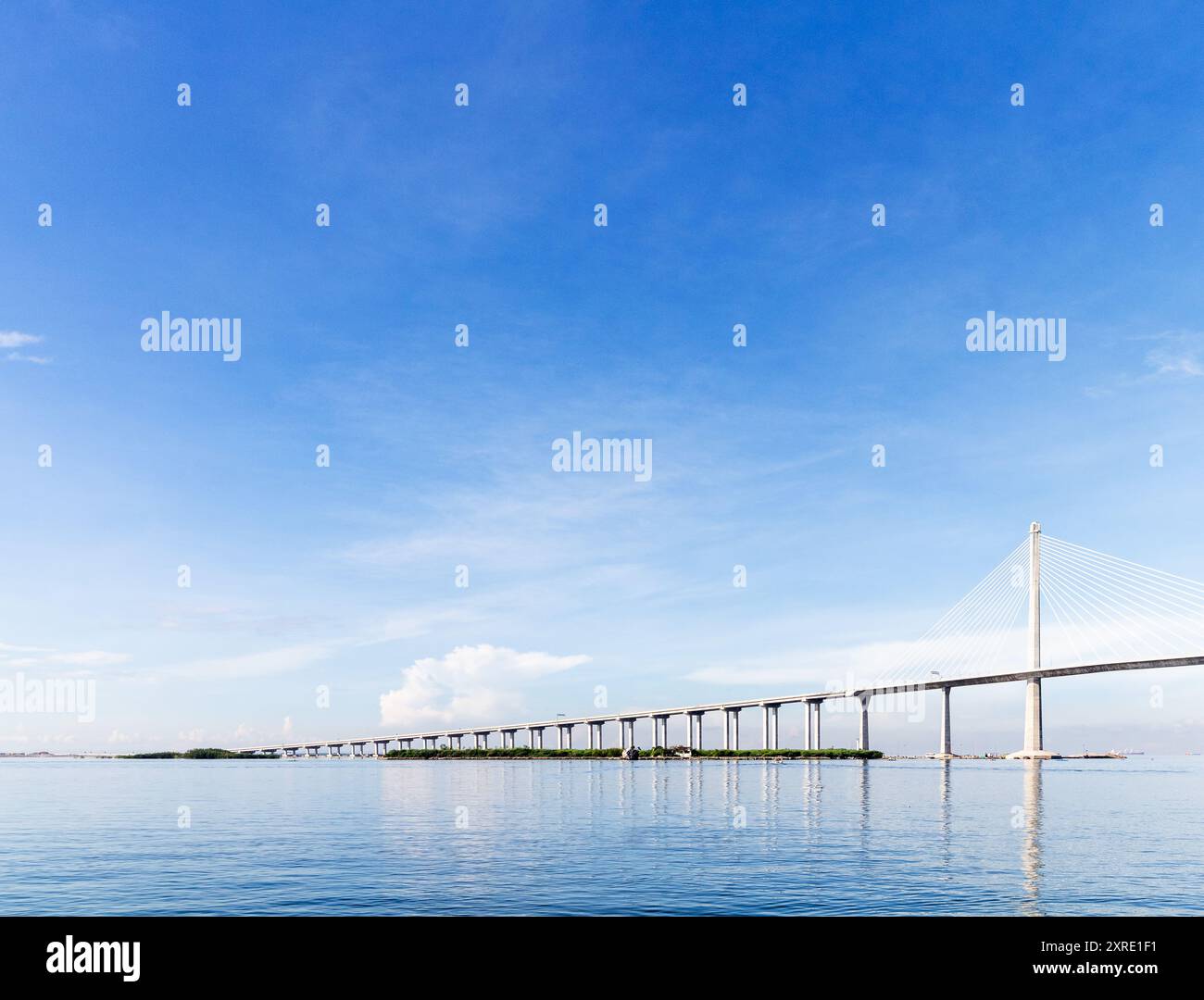 The Cebu-Cordova Link Expressway, the longest bridge in the Philippines ...