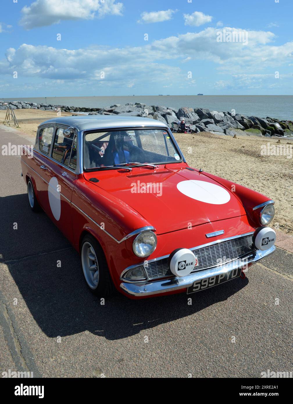 Ford anglia motor car hi-res stock photography and images - Alamy