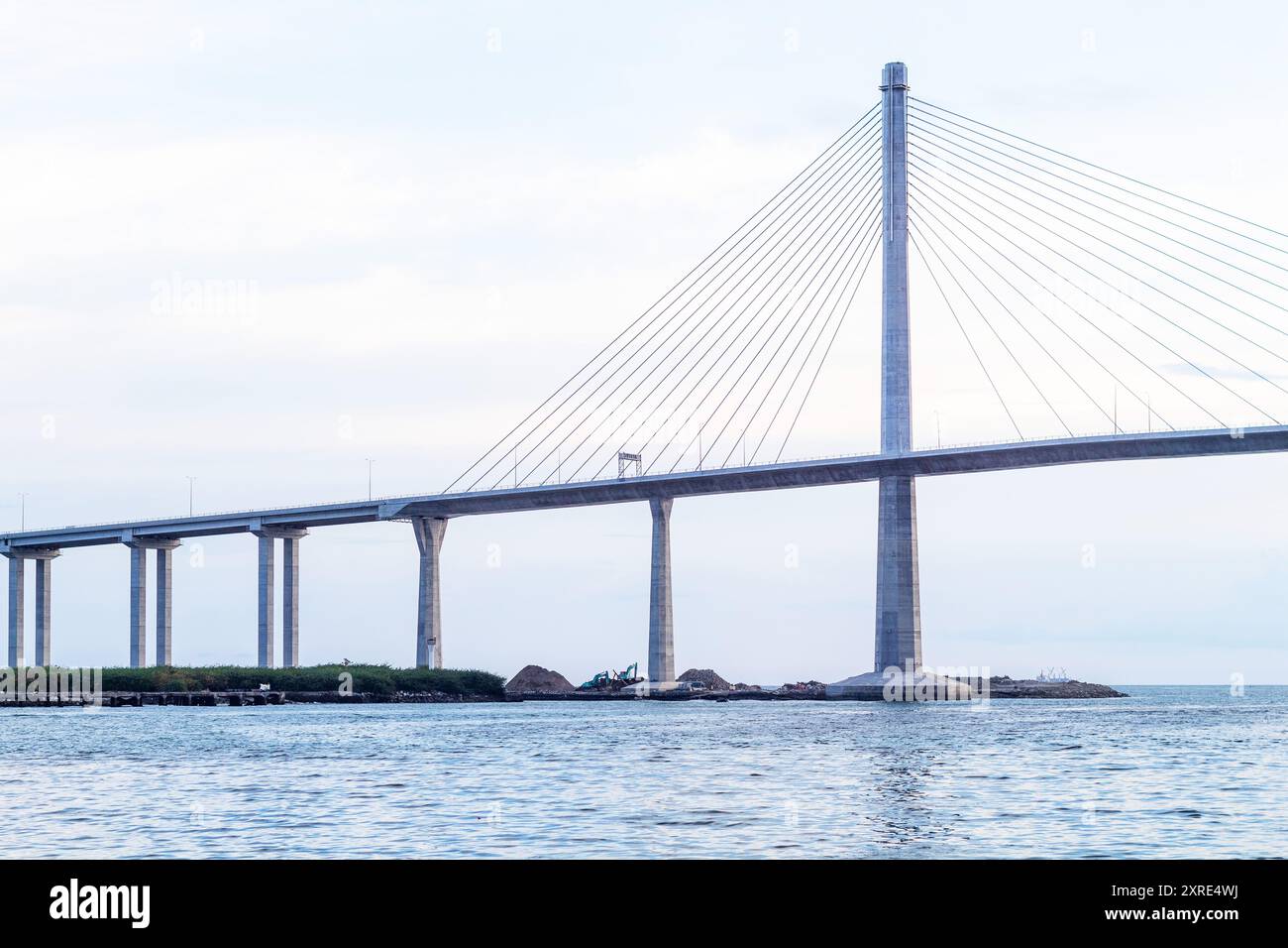The Cebu-Cordova Link Expressway, the longest bridge in the Philippines ...