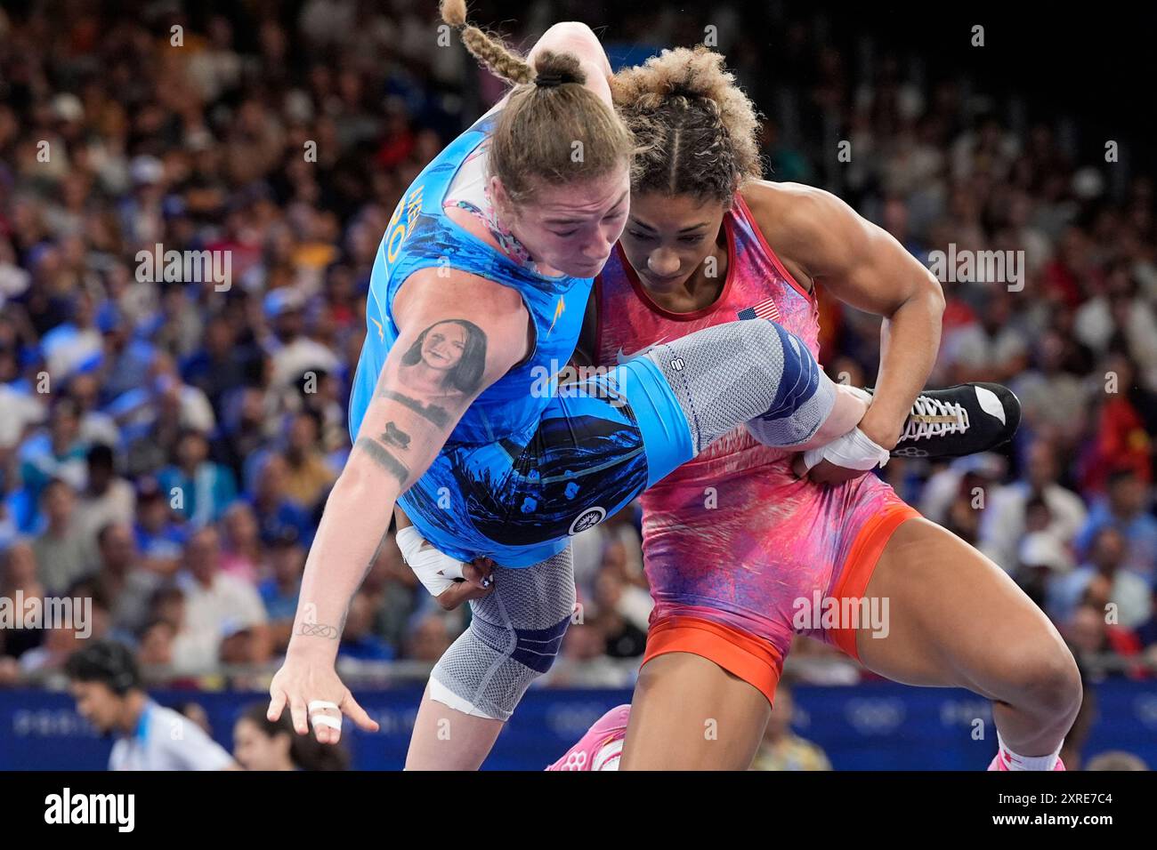 Kennedy Alexis Blades, of the United States, and Romania's Catalina ...