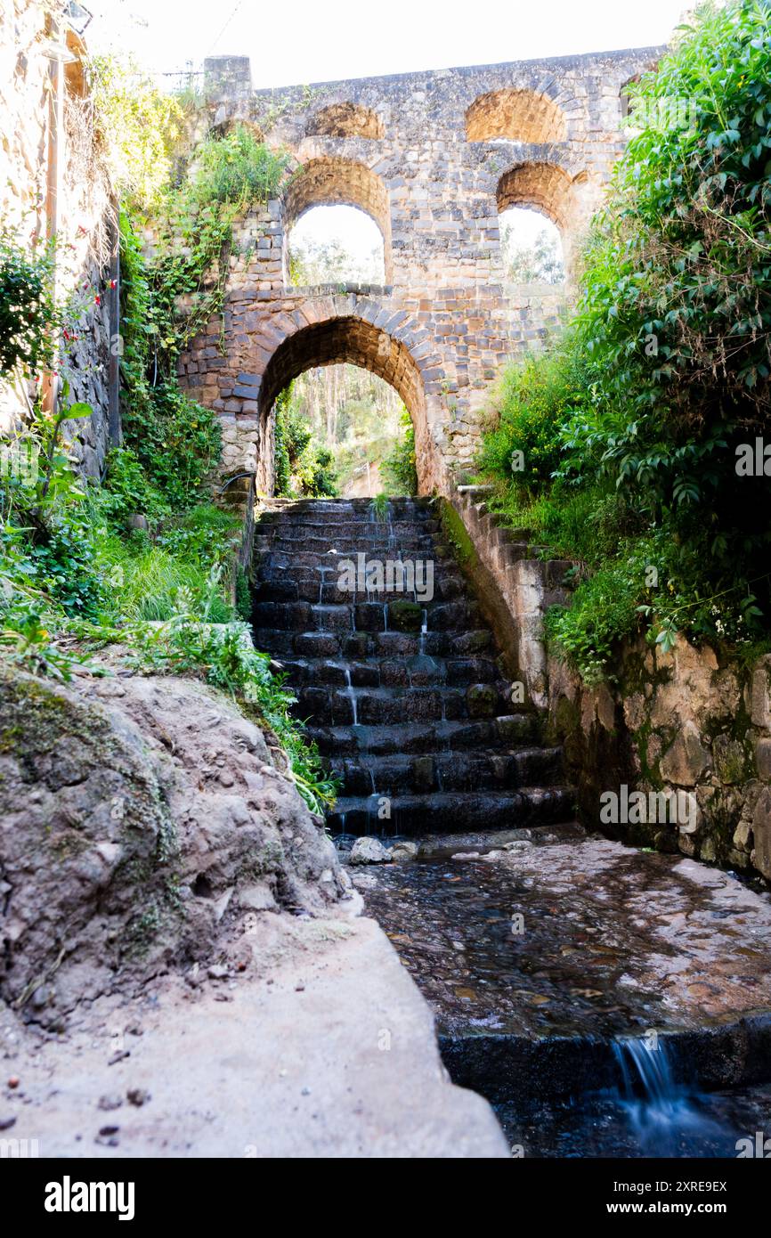 Sapantiana aqueduct hi-res stock photography and images - Alamy