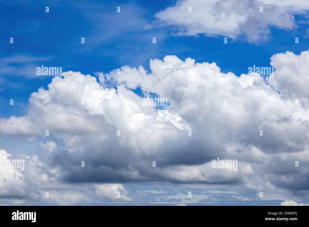 Dark clouds floating in sky hi-res stock photography and images - Alamy