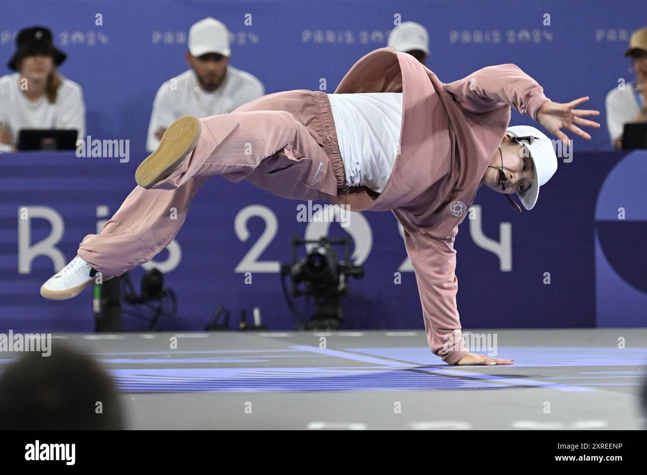 Paris, Fra. 09th Aug, 2024. Ami of Team Japan competes against Nicka of ...