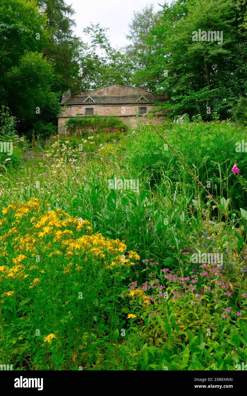 Doocot in Hermitage of Braid, Edinburgh Stock Photo - Alamy