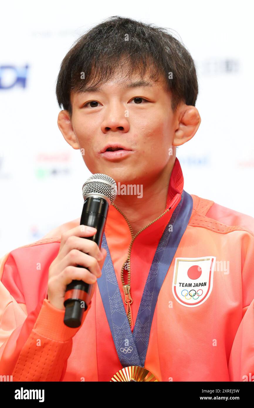 Paris, France. 10th Aug, 2024. Rei Higuchi (JPN) Wrestling : Gold medalist Rei Higuchi and ...