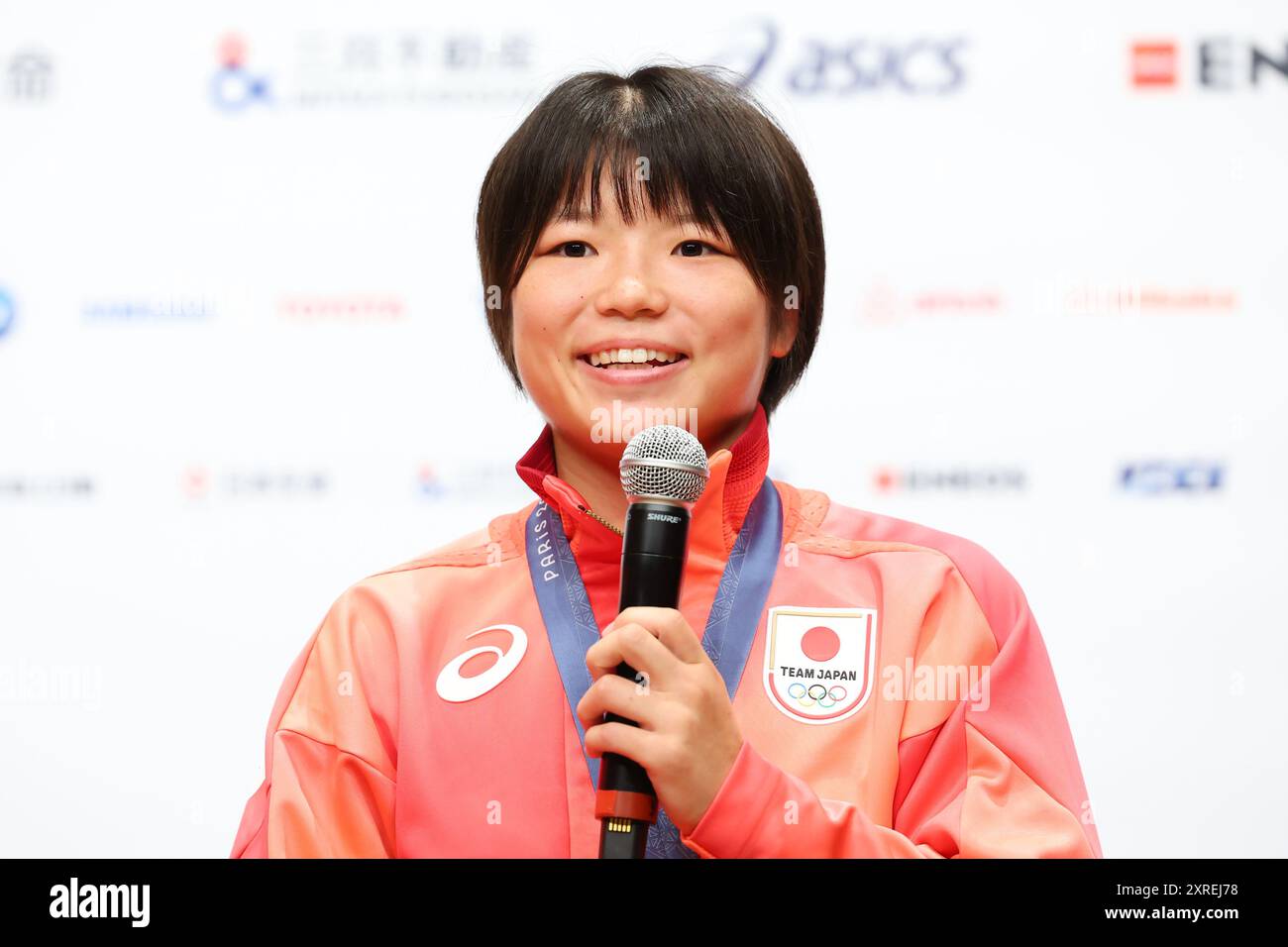 Paris, France. 10th Aug, 2024. Tsugumi Sakurai (JPN) Wrestling : Gold medalist Rei Higuchi and ...