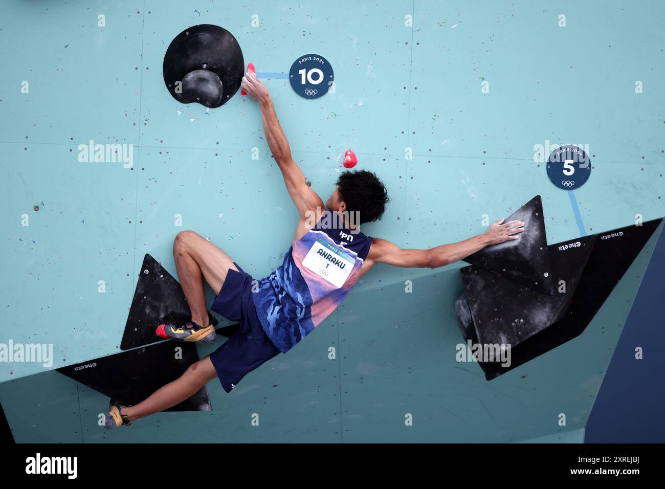 PARIS, FRANCE - AUGUST 09: Sorato Anraku of Team Japan competes during ...