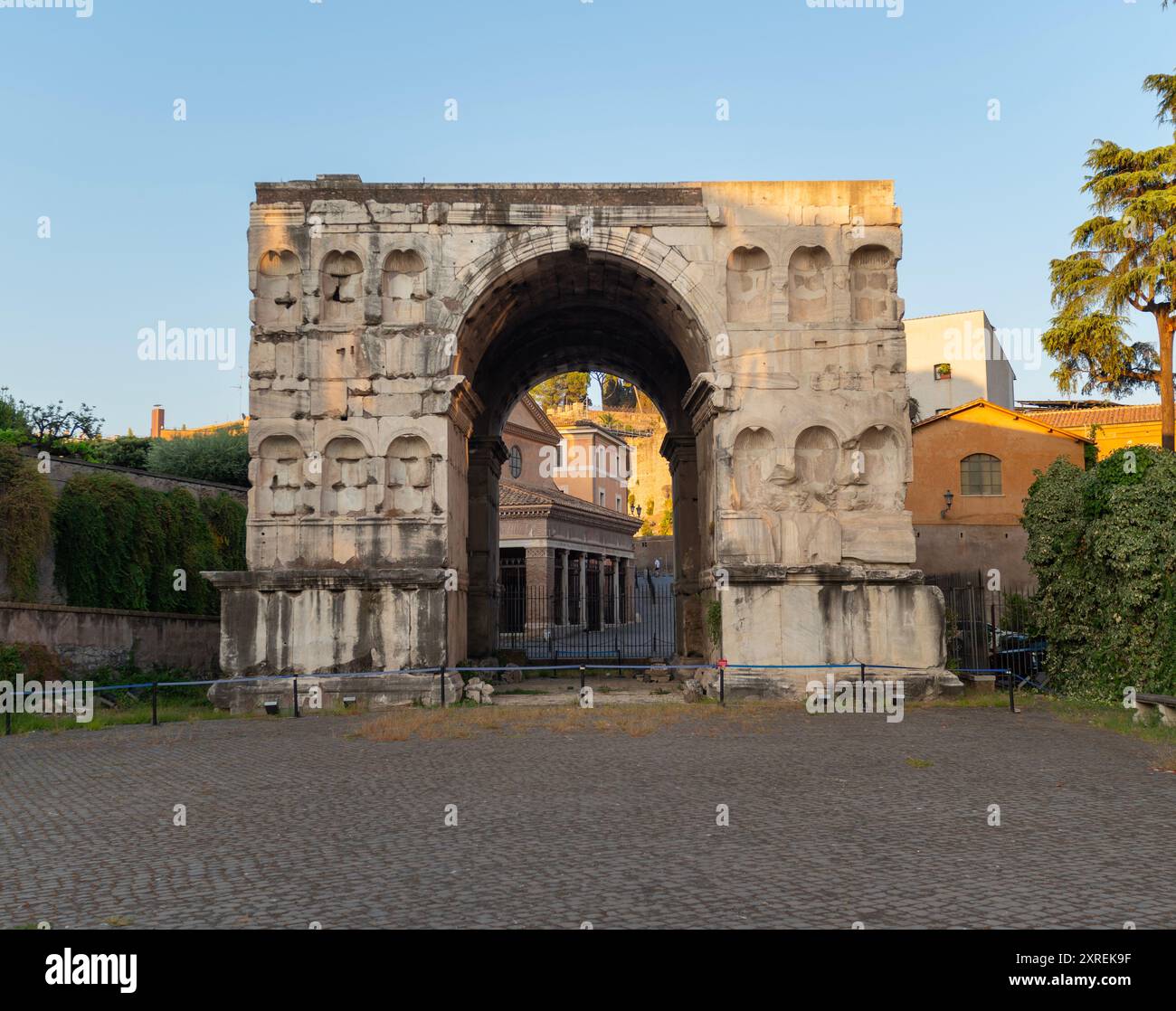 The Arch of Janus, the only surviving ancient four-faced triumphal arch ...