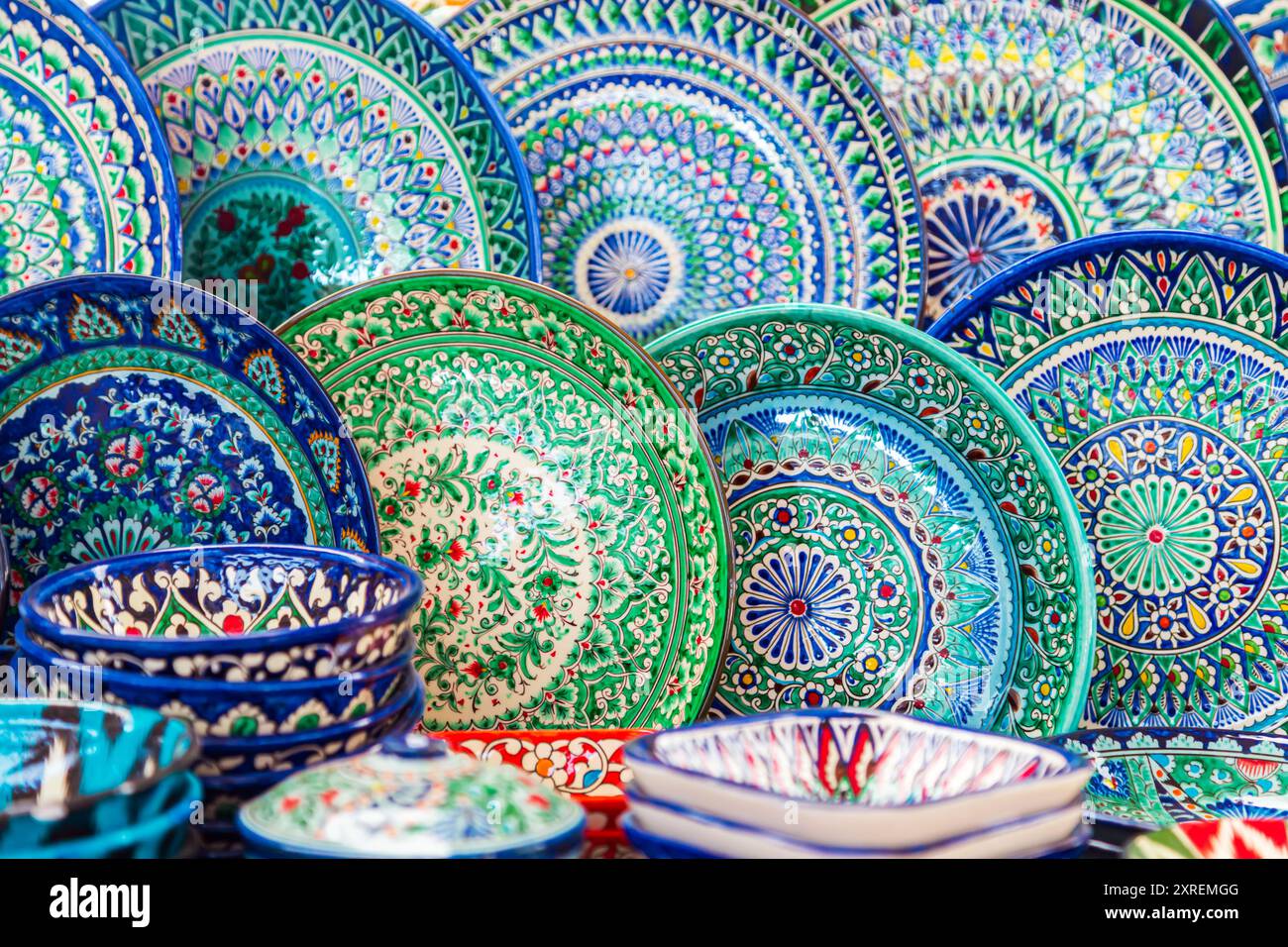 Arabic uzbek handmade ceramic hi-res stock photography and images - Alamy