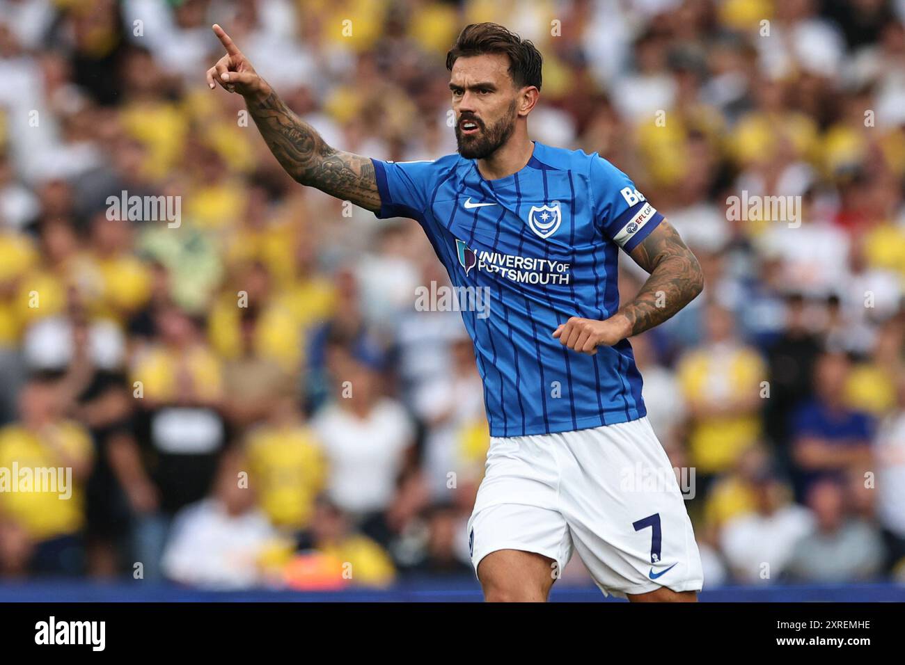 Marlon Pack of Portsmouth gives his team instructions Marlon Pack of ...