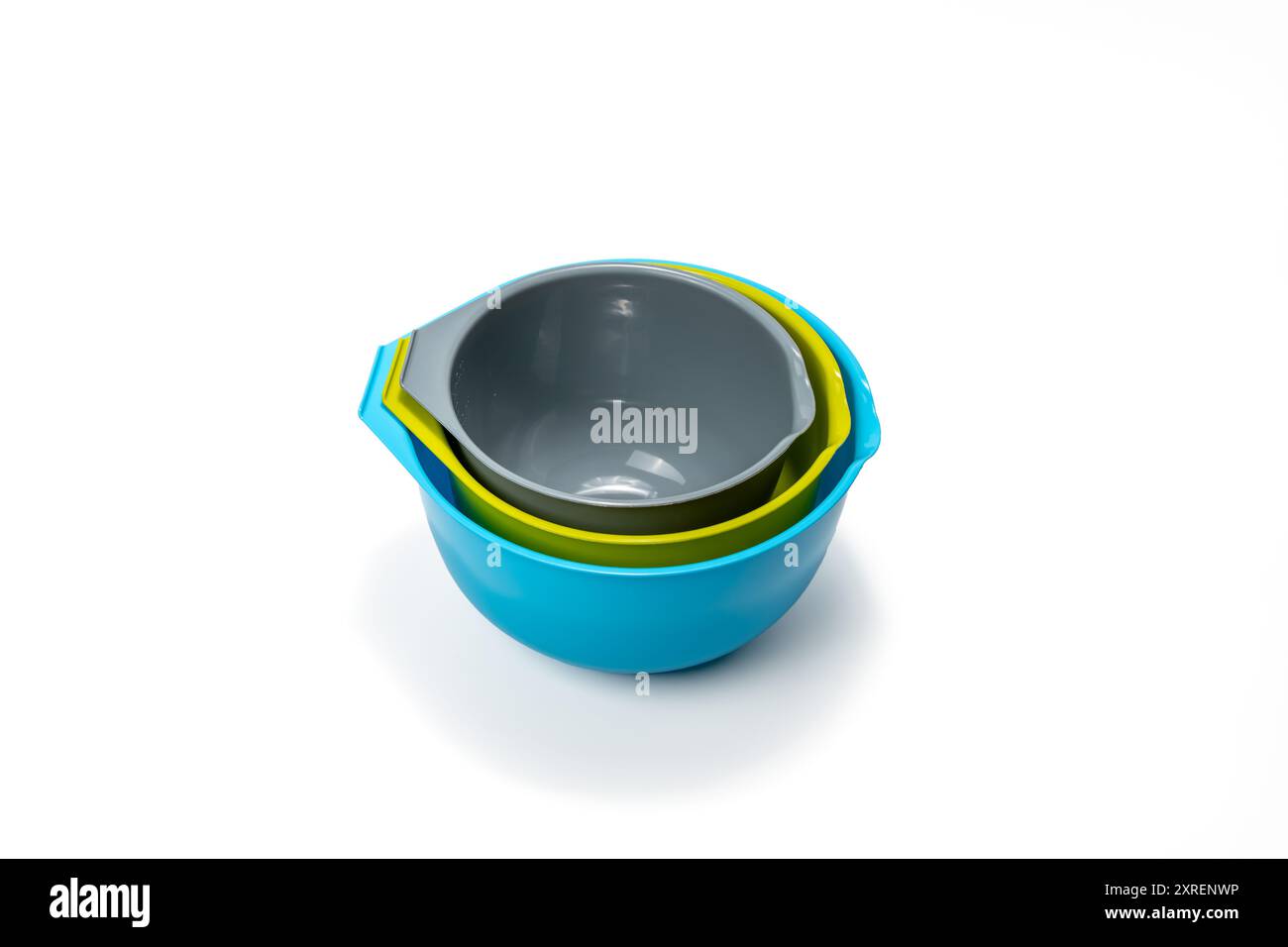 Measuring plastic cups isolated on white background. Kitchen measuring ...