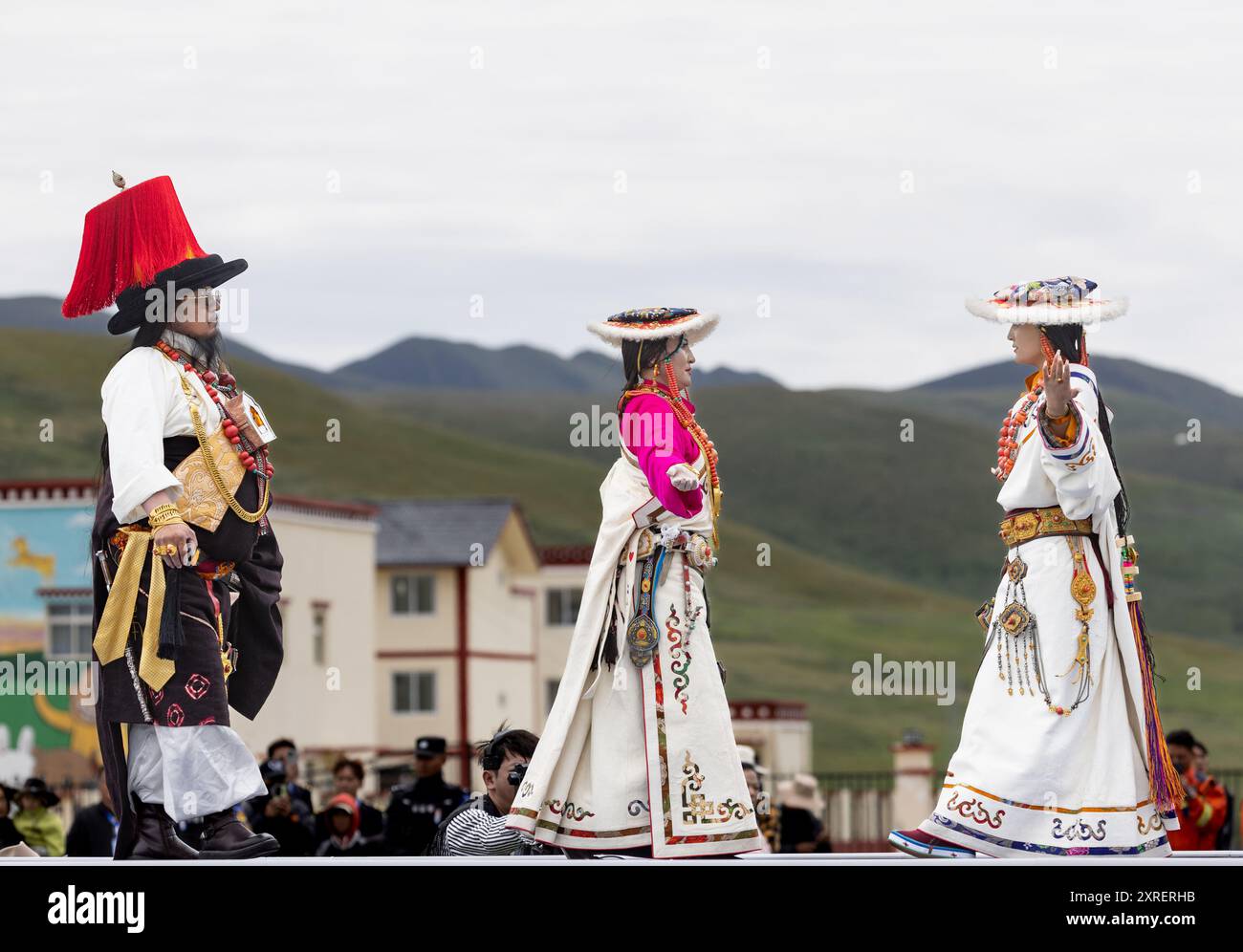 Sertar, China's Sichuan Province. 10th Aug, 2024. Locals present ...