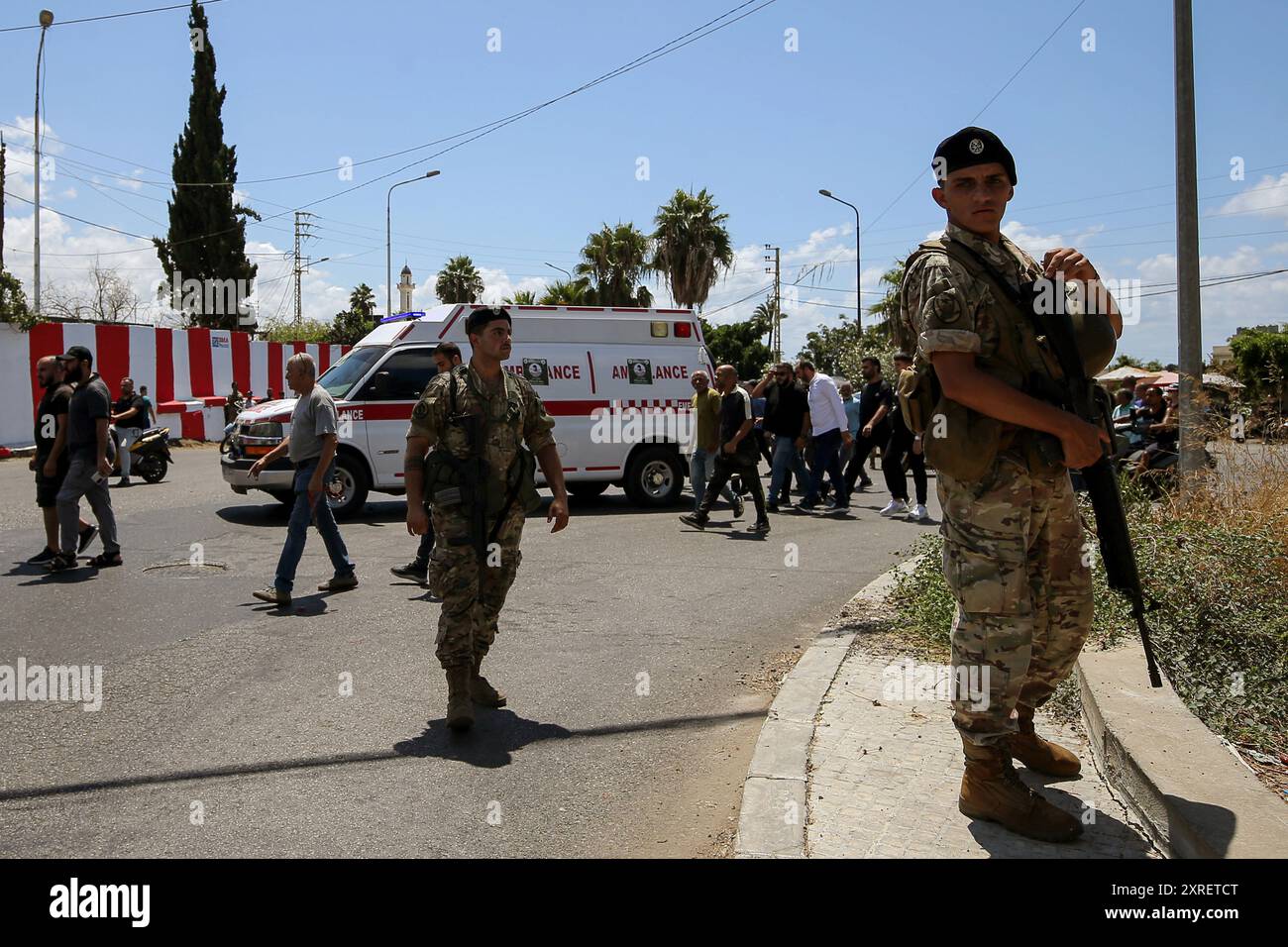 Sidon, Sidon, Lebanon. 10th Aug, 2024. Lebanese army soldiers secure an ...