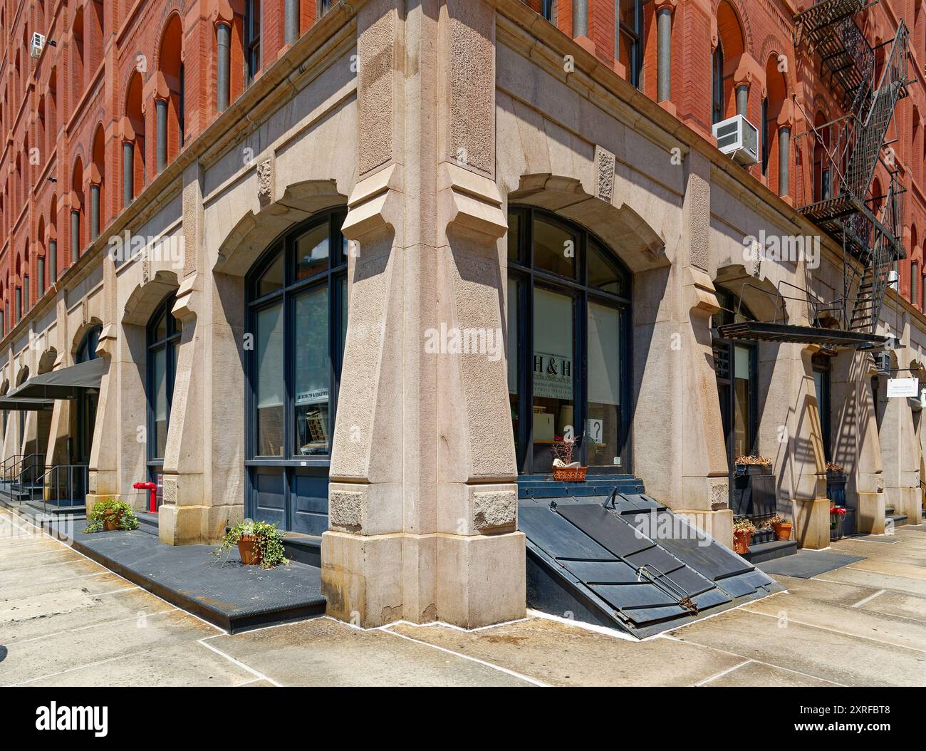 Detail: 47 Hudson Street, Tribeca West Historic District, a brick-and ...