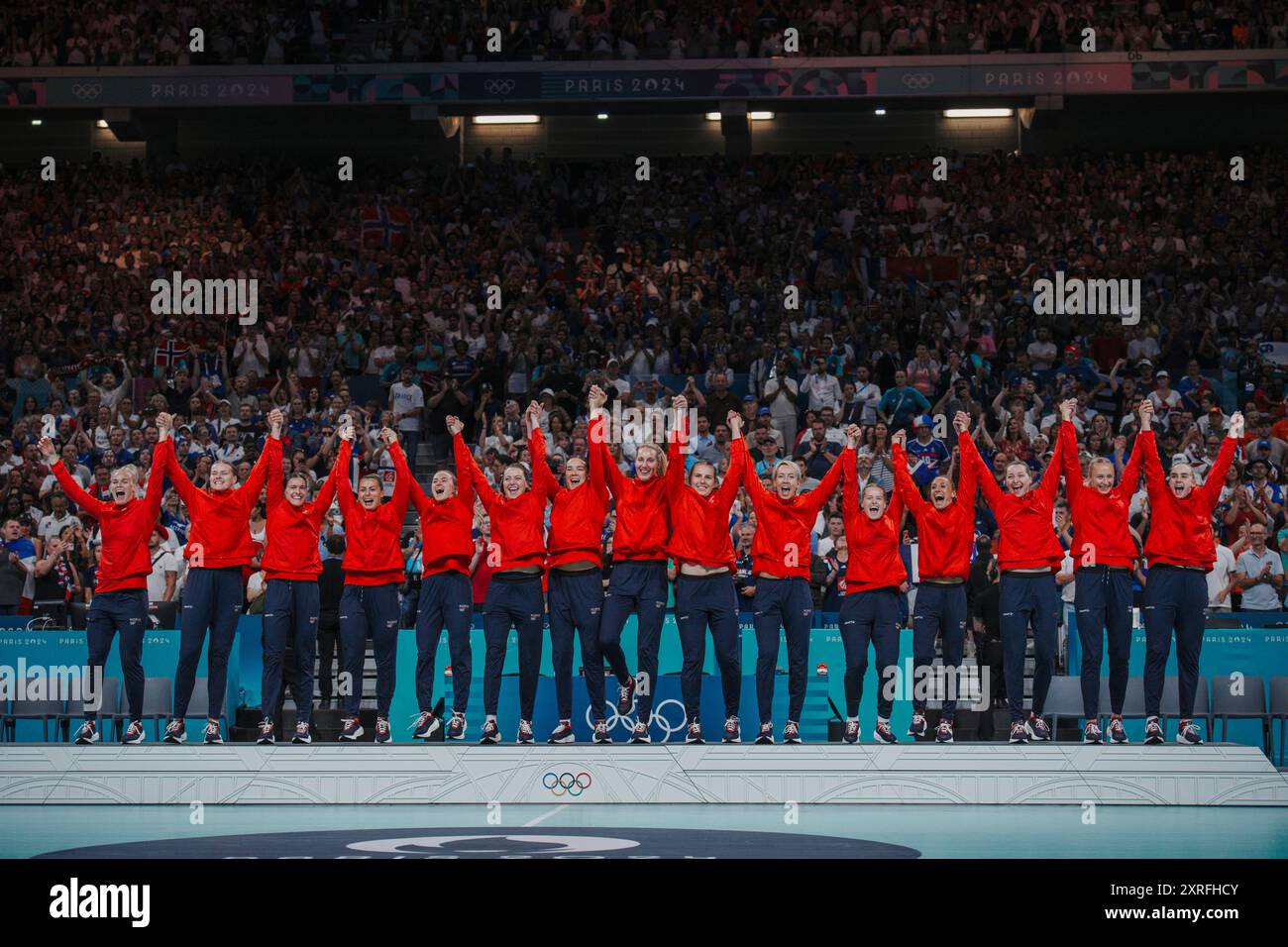 Lille, France 20240810. The Norwegian women's team during the victory ...