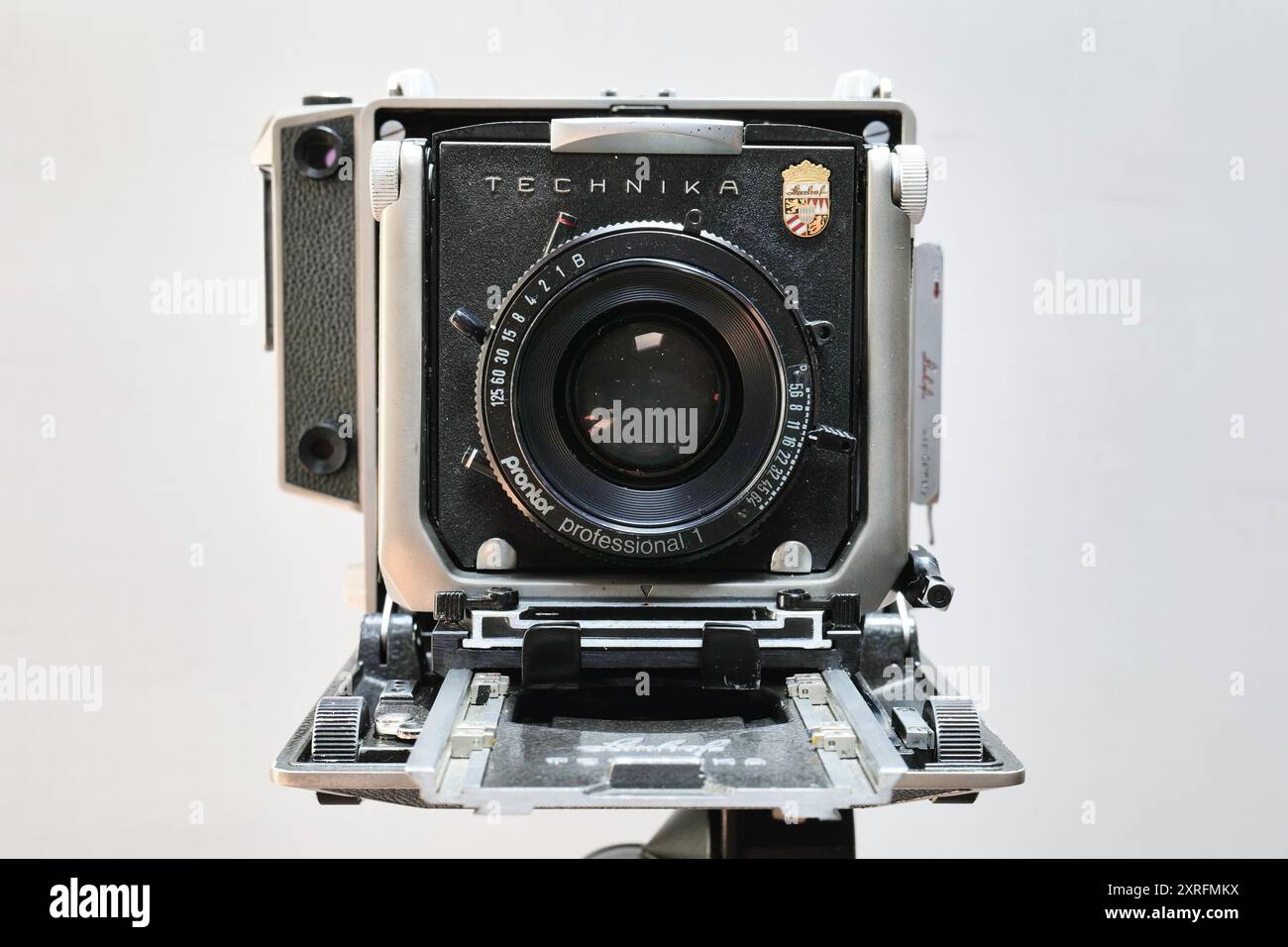 Linhof 4x5 folding view camera, still life Stock Photo - Alamy