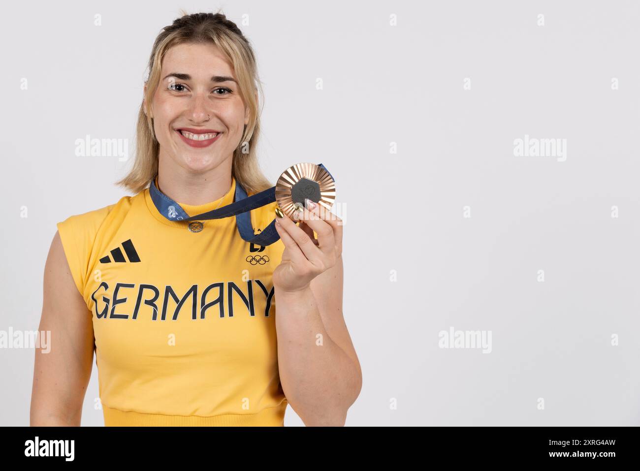 Germany's women's track cycling team sprint bronze medalist Pauline ...