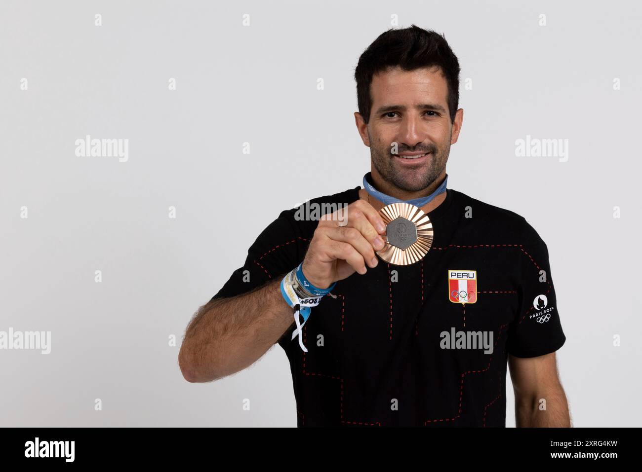 Peru's men ILCA 7 single-handed dinghy bronze medalist Stefano ...