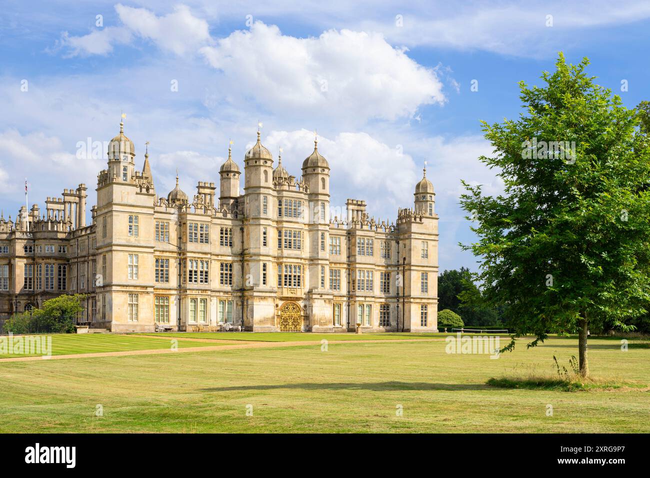 Burghley House Lincolnshire - Burghley House in Burghley park estate ...