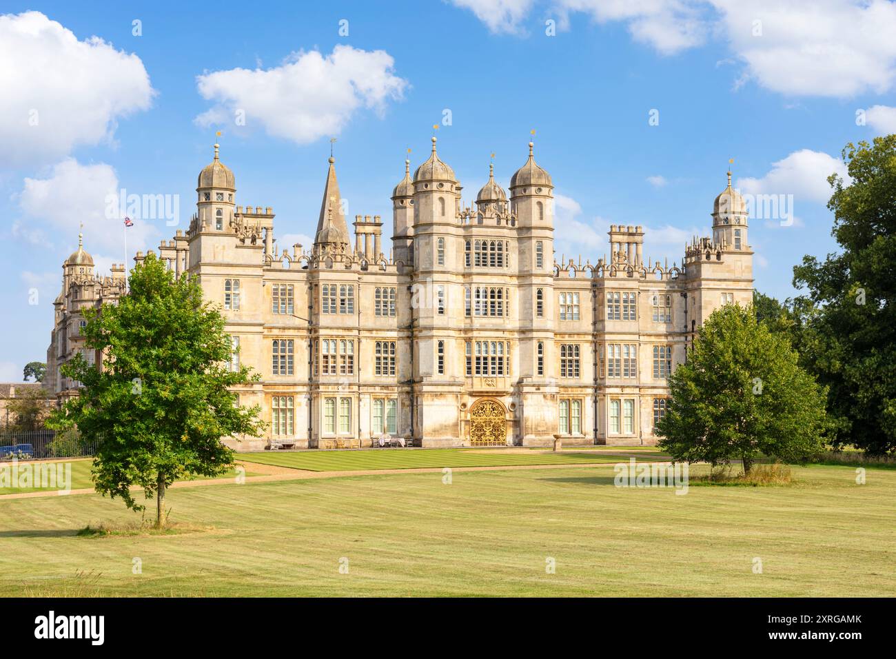 Burghley House Lincolnshire - Burghley House in Burghley park estate ...