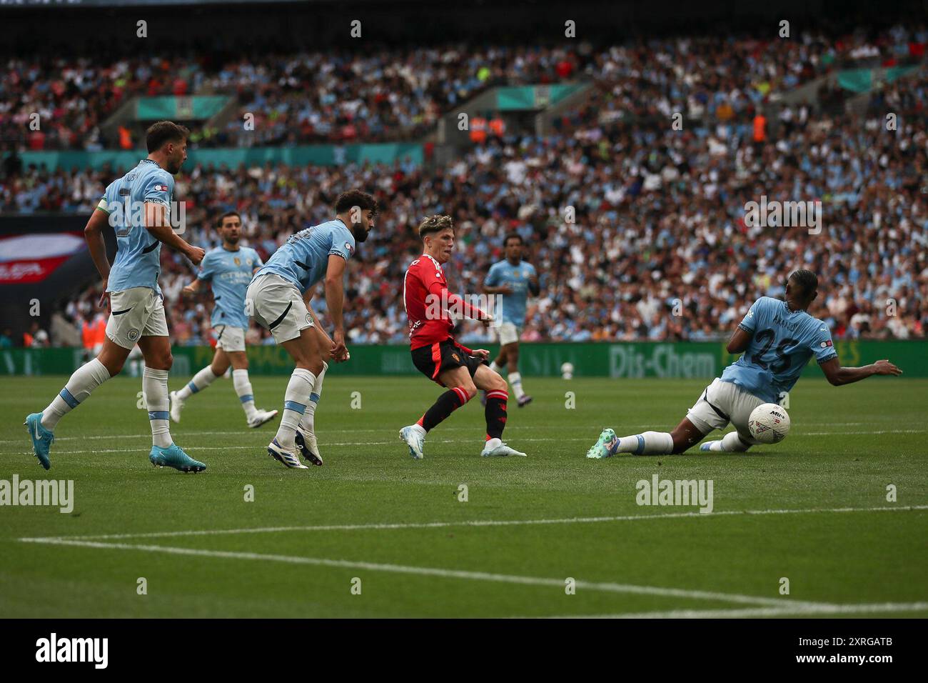 London, UK. 10th Aug, 2024. Alejandro Garnacho of Manchester United ...