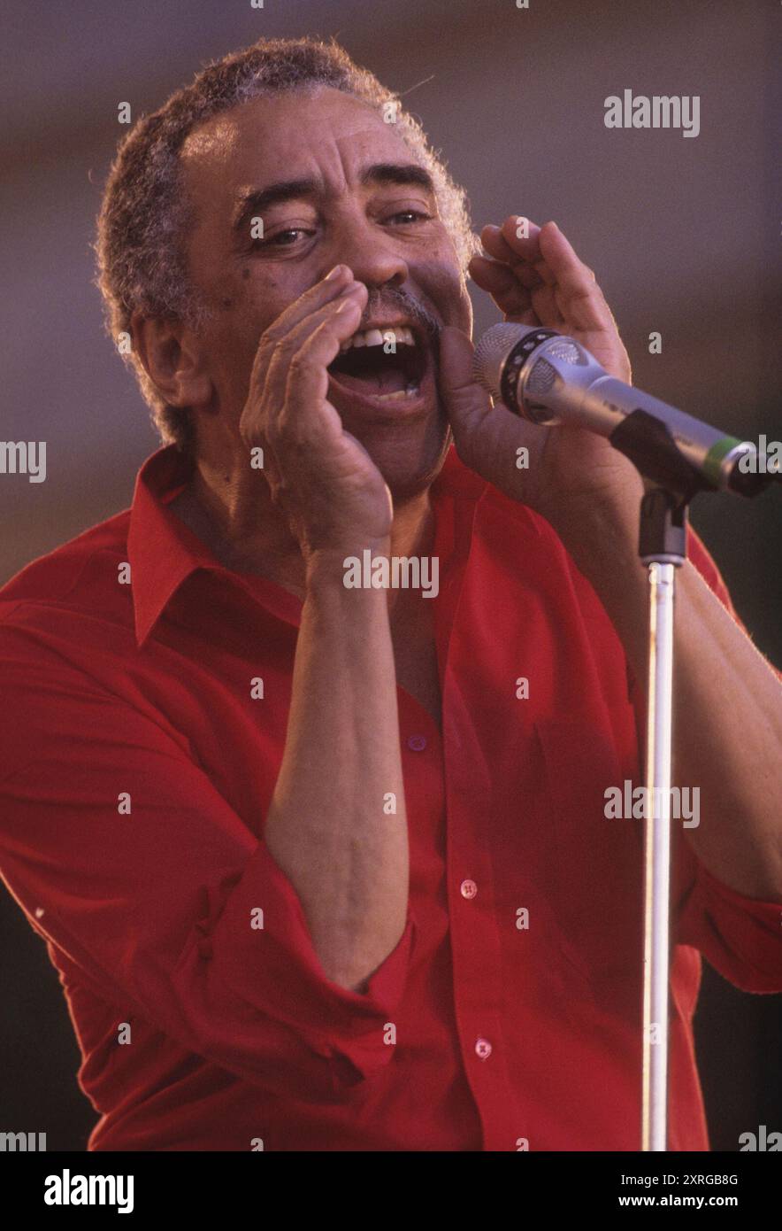 Oscar Brown Jr was an American Singer on stage Stock Photo - Alamy