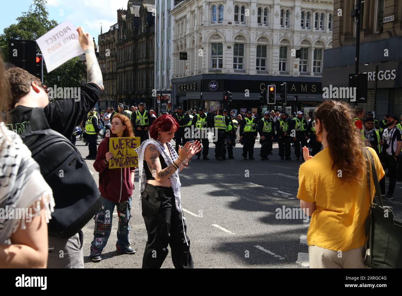 Large Police Prescence For Anticipated Far-Right Rally and Counter ...