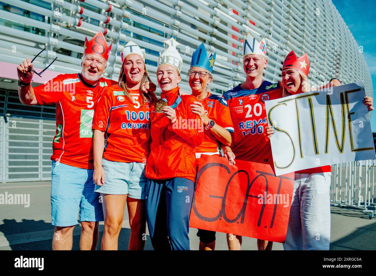 Lille, France 20240810. Stine Bredal Oftedal with her family after the ...