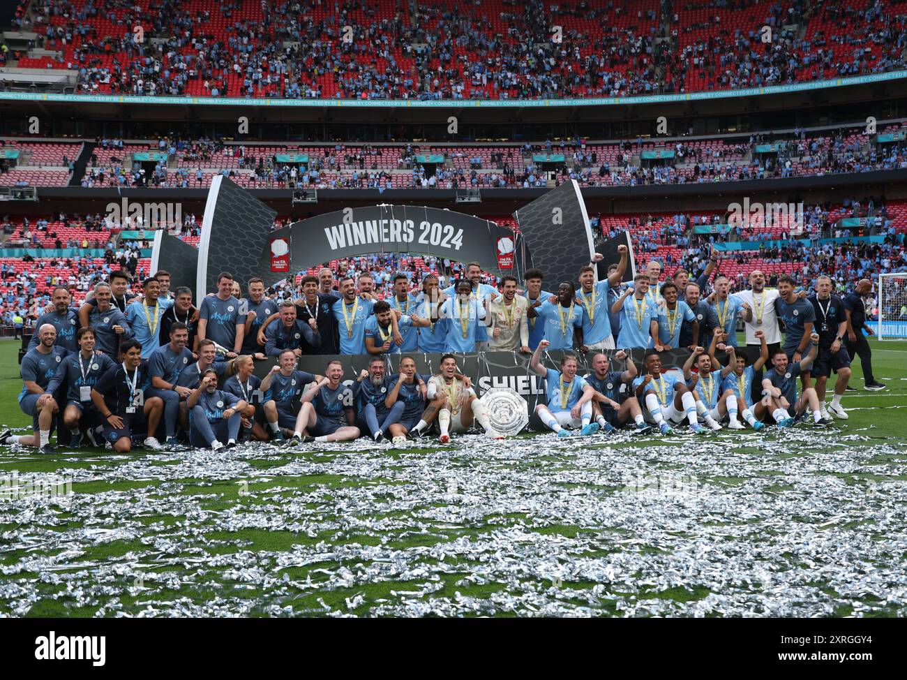 Community shield trophy 2024 hi-res stock photography and images - Alamy