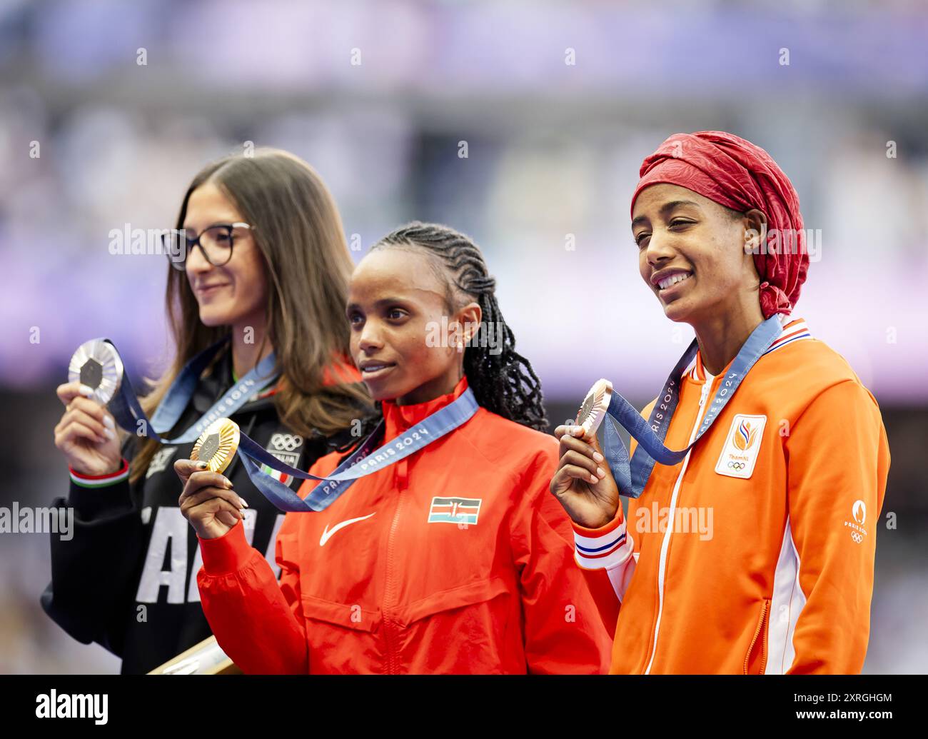 Nadia battocletti paris hi-res stock photography and images - Alamy