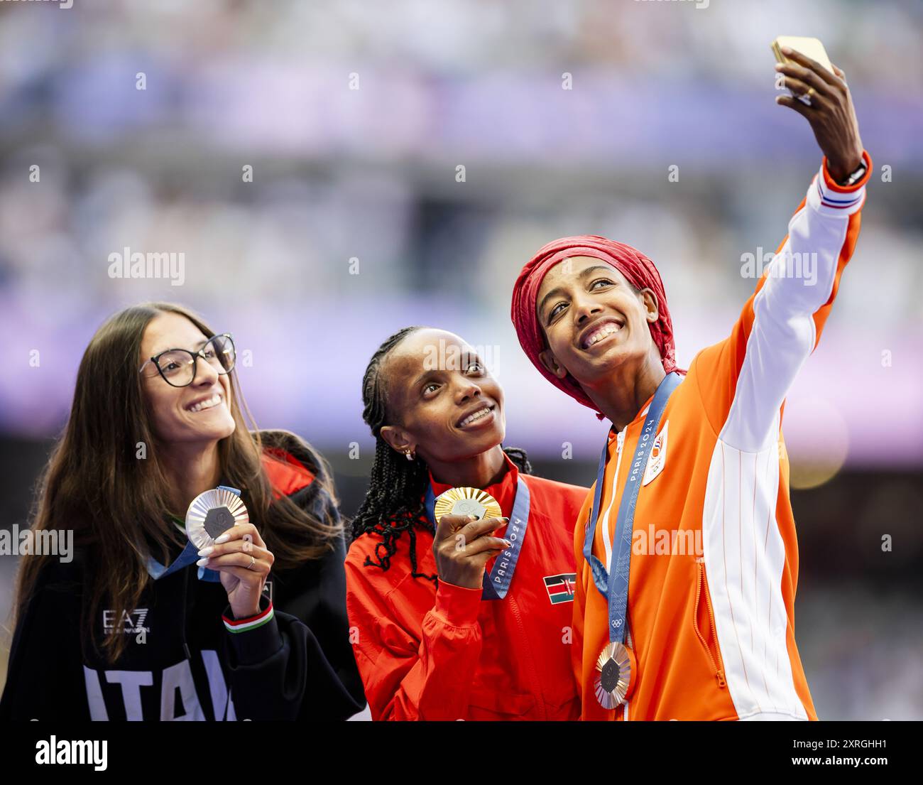 PARIS - Nadia Battocletti of Italy, Beatrice Chebet of Kenya and Sifan ...