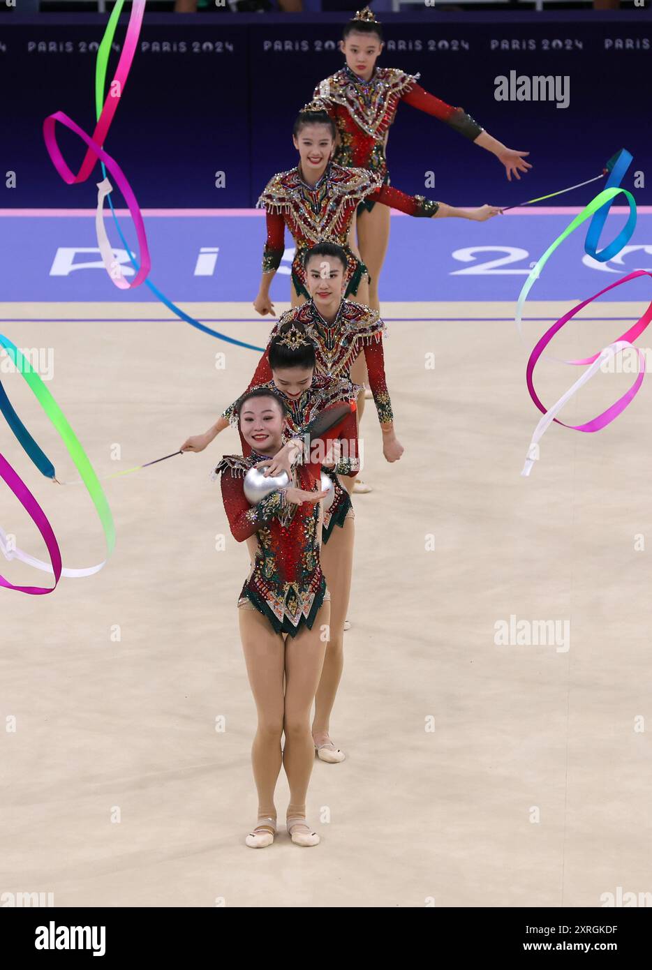 Paris, France. 10th Aug, 2024. Team China performs their routine with ...