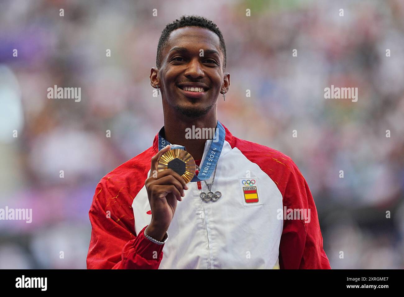 Michael jordan gold medal hi-res stock photography and images - Alamy