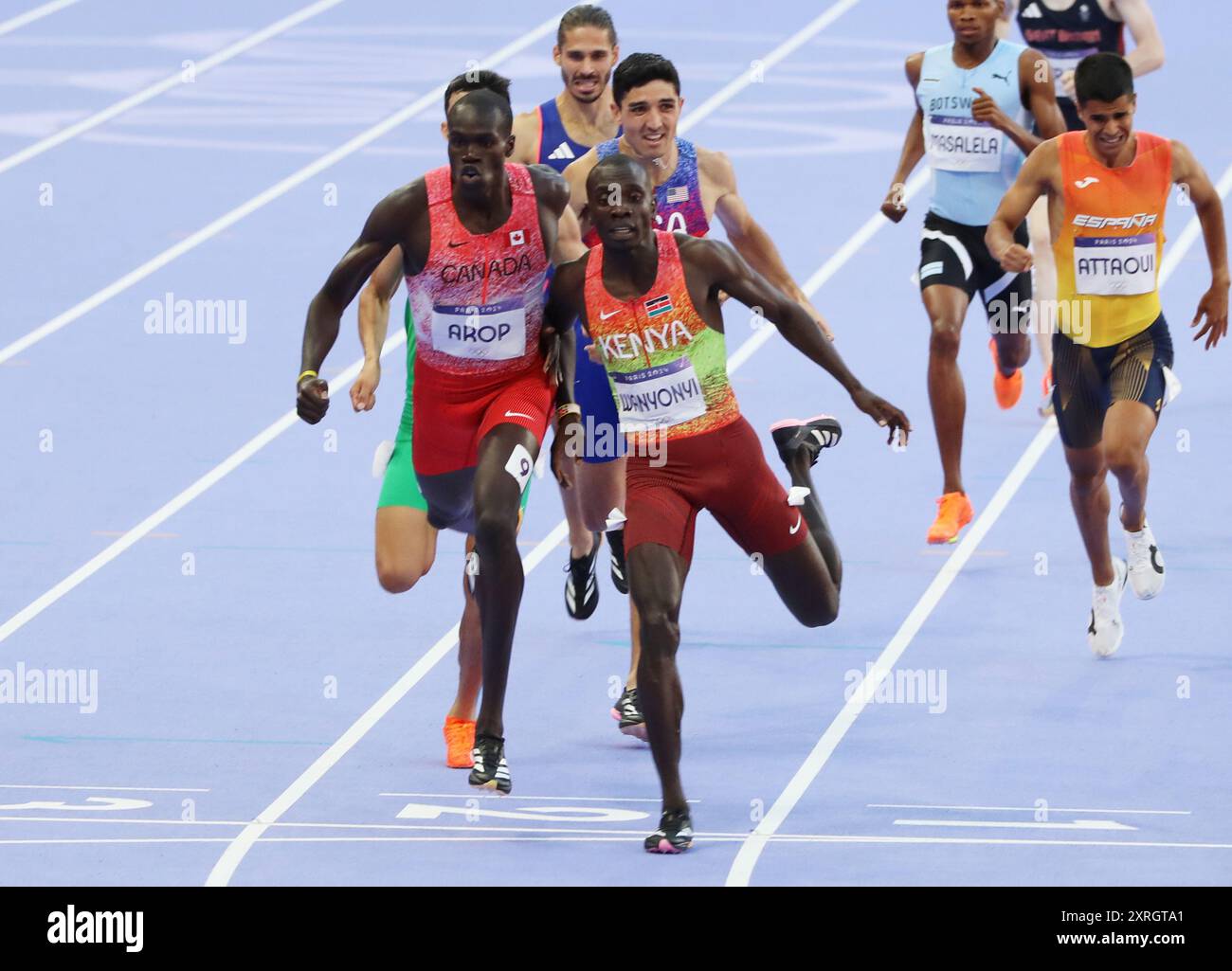 Paris, France. 10th Aug, 2024. Emmanuel Wanyonyi of Kenya (C) crosses ...