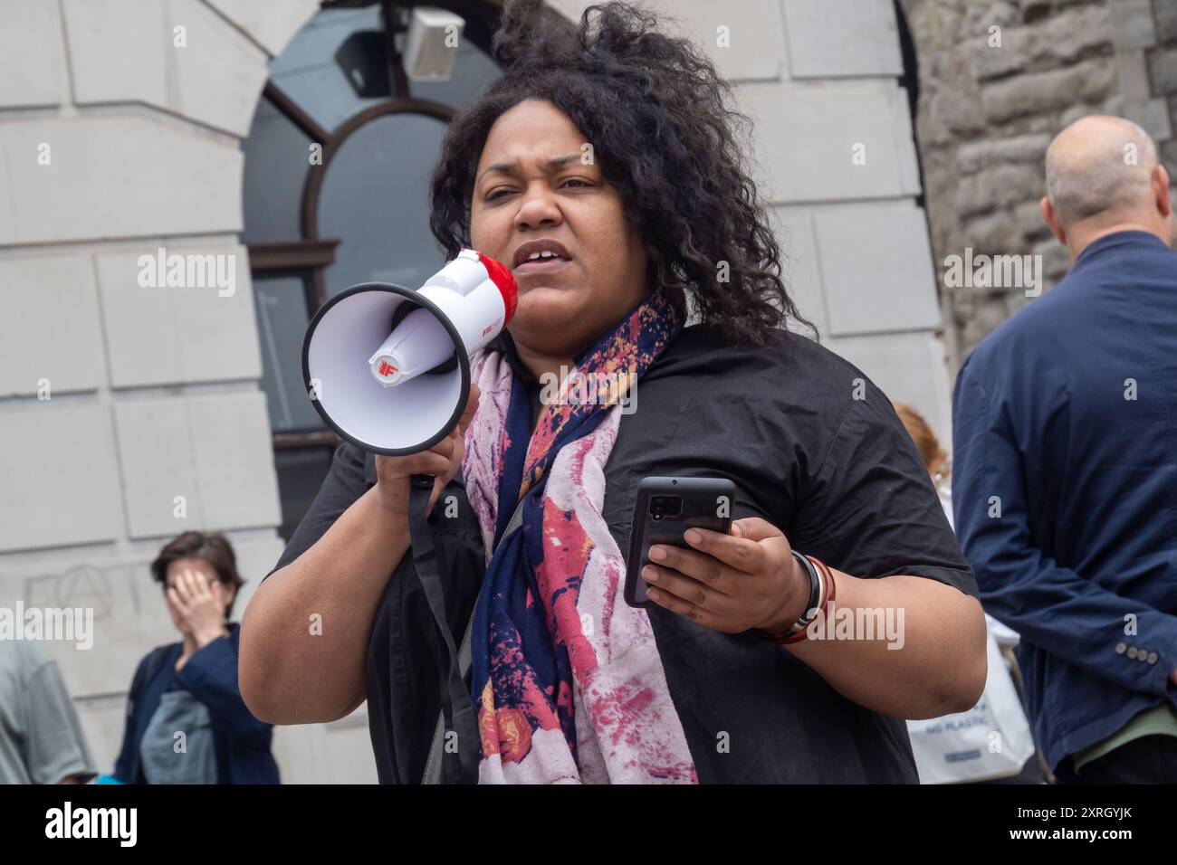 Uk riots 2024 stop the boats hi-res stock photography and images - Alamy