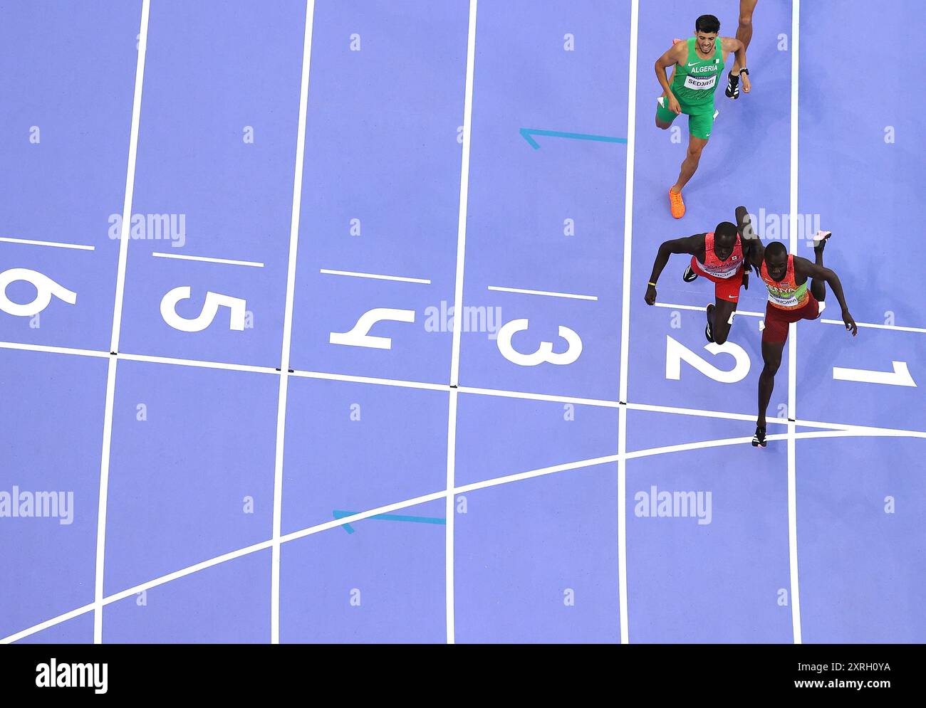 Paris, France. 10th Aug, 2024. Marco Arop (L front) of Canada and ...