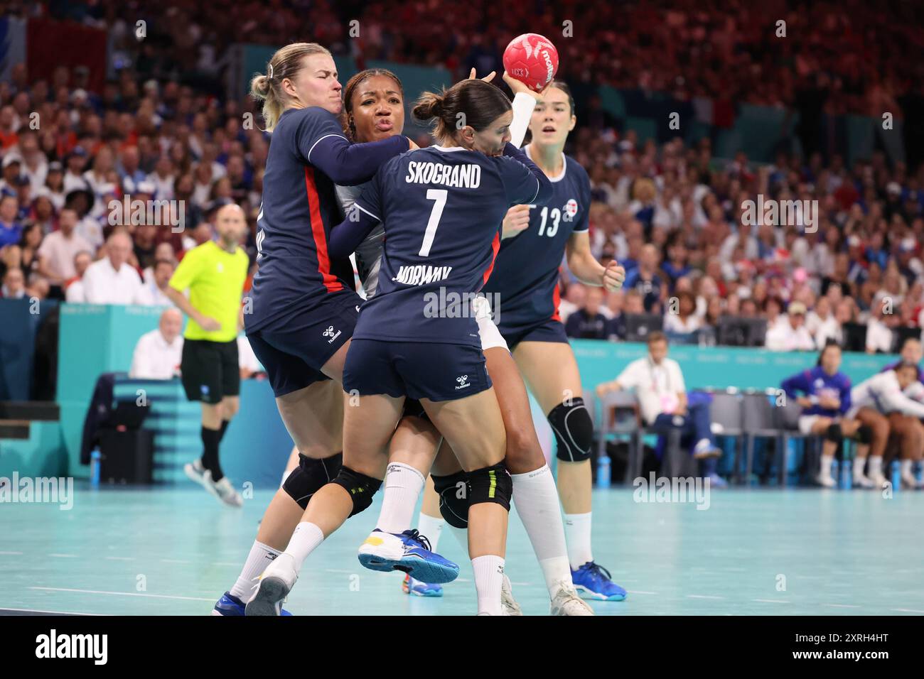 Pauletta Foppa of France, Handball, Women's Gold Medal Match between ...