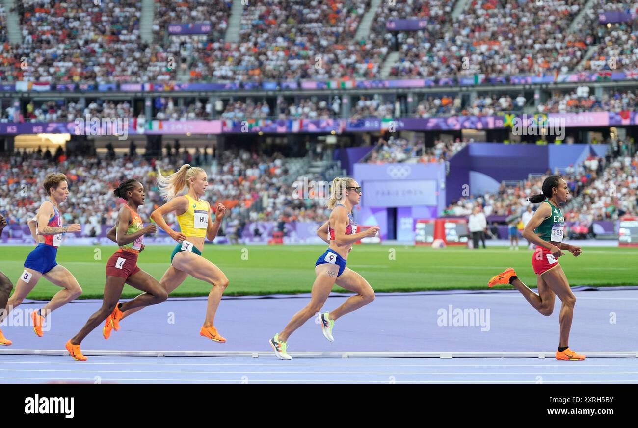 Paris, France. 10th Aug, 2024. Faith Kipyegon of Kenya (R) leads ...