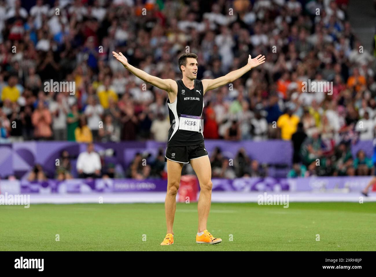 Hamish Kerr, of New Zealand, celebrates winning the men's high jump ...