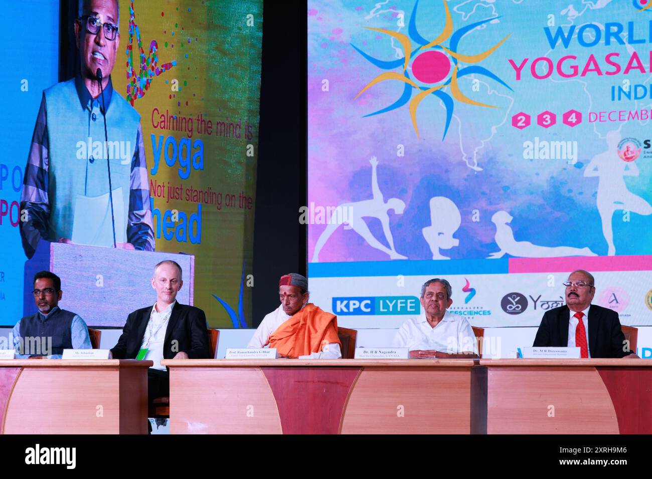 M r doreswamy hi-res stock photography and images - Alamy