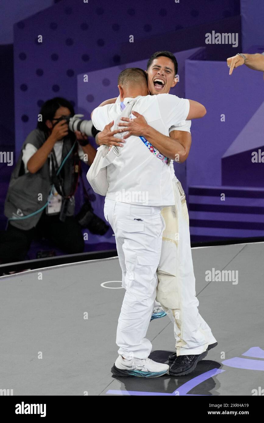 United States Victor Mantalvo, known as B-Boy Victor, center ...